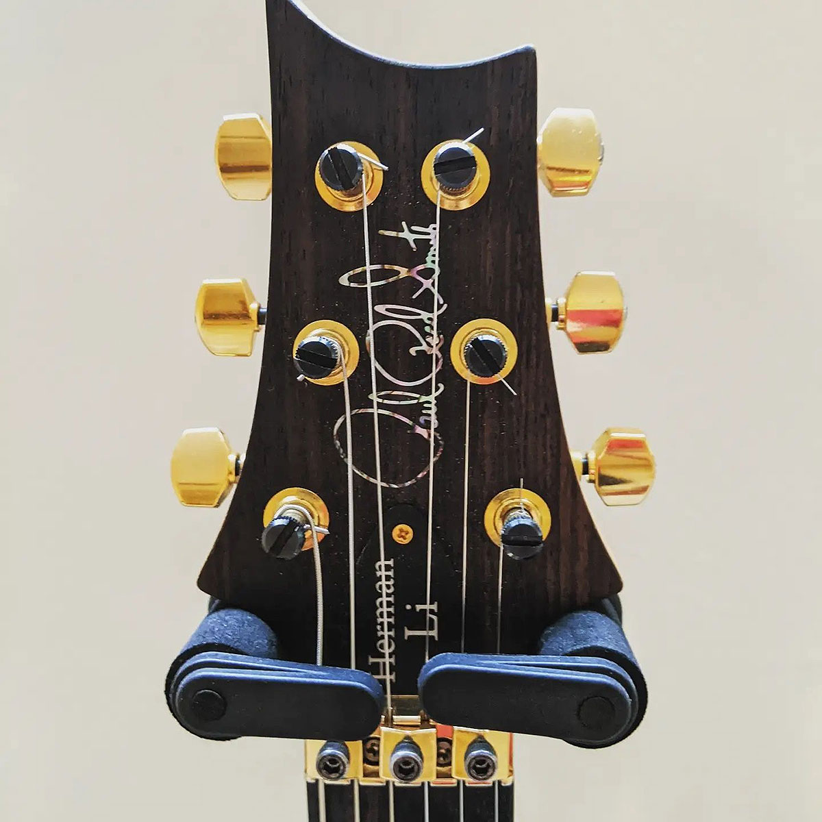 Gitarowe transfery - Herman Li w PRS? - INFOGITARA.PL